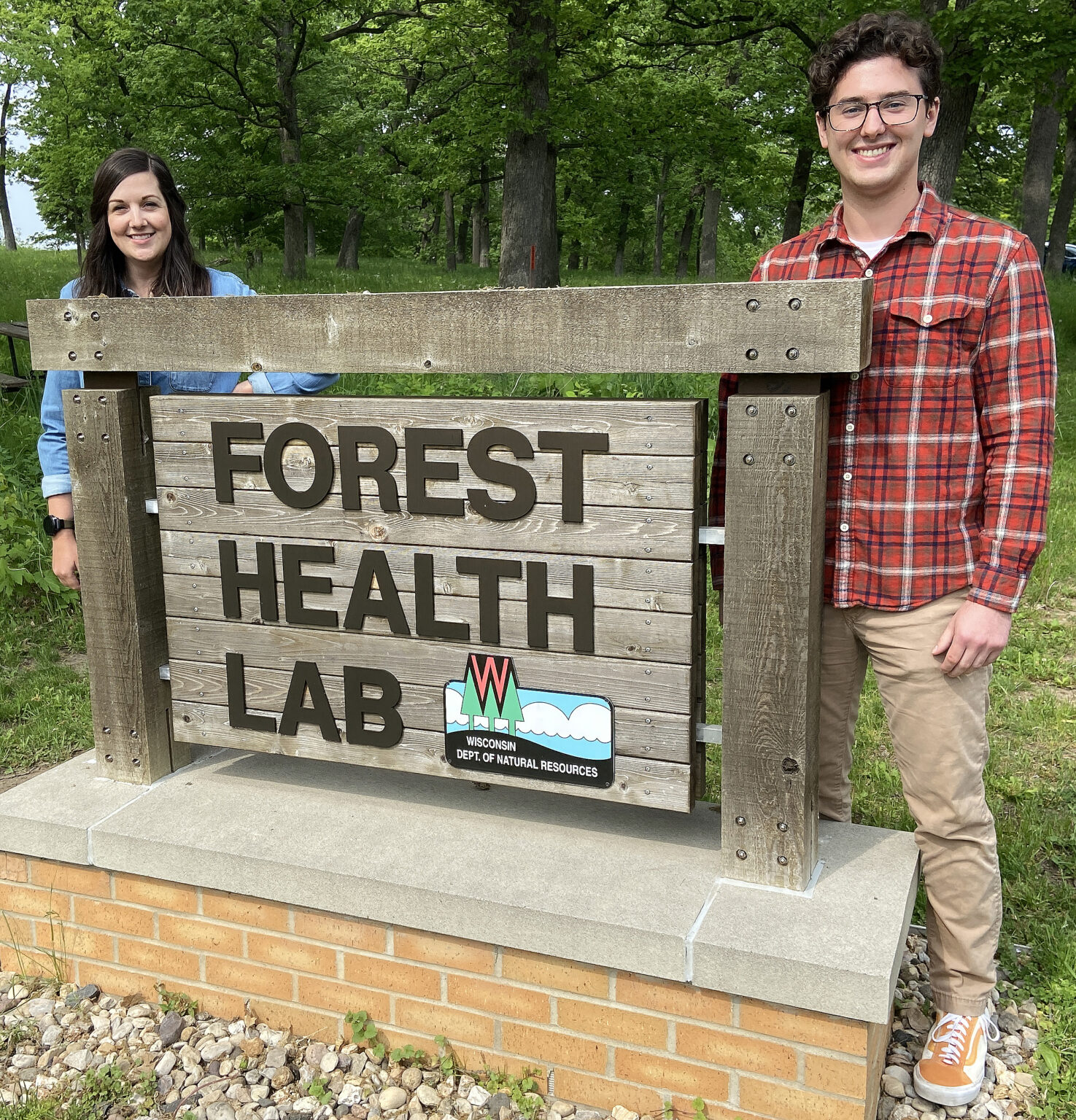 Forest Health Team Adds Two Specialists